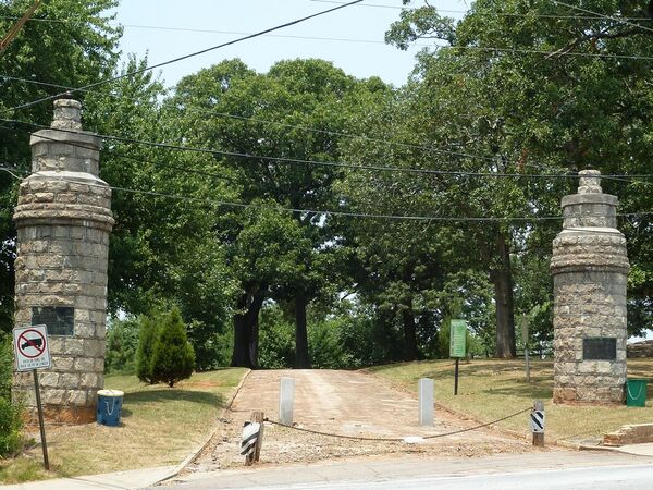 Fort Walker (1) - FortWiki Historic U.S. and Canadian Forts