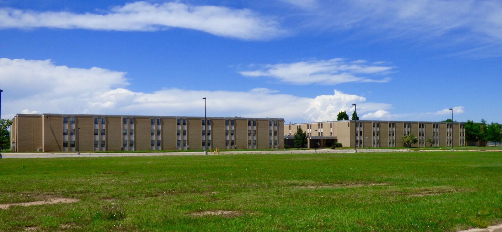 Lowry Air Force Base - FortWiki Historic U.S. and Canadian Forts