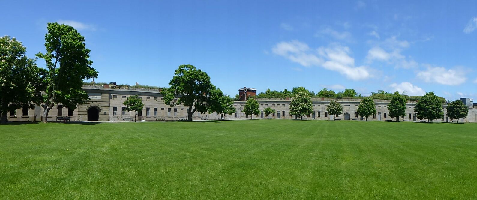 Fort Warren (2) - FortWiki Historic U.S. and Canadian Forts