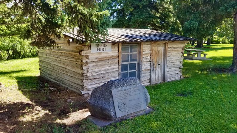 Reed's Fort (2) - FortWiki Historic U.S. and Canadian Forts