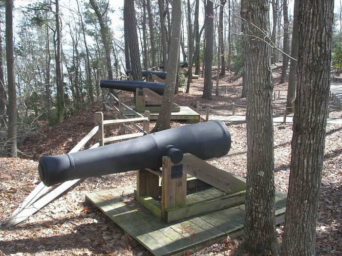 Fort Huger (2) - FortWiki Historic U.S. and Canadian Forts