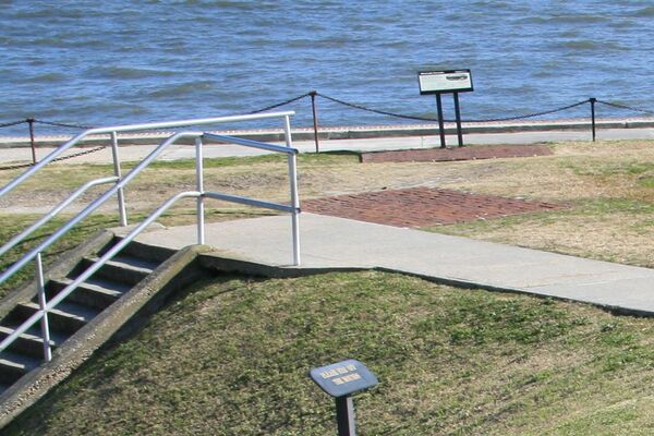 Battery AMTB - Fort Sumter - FortWiki Historic U.S. and Canadian Forts