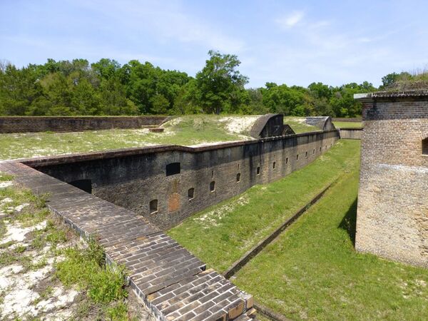 Advanced Redoubt - FortWiki Historic U.S. and Canadian Forts